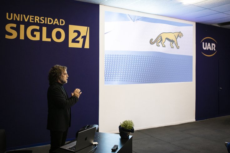 La UAR presentó su nueva identidad, diseñada por Grupo Berro | Grupo Berro